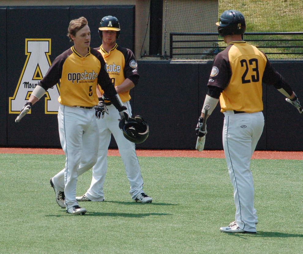 UT Arlington sweeps App State baseball with 7-5 win | Sports ...