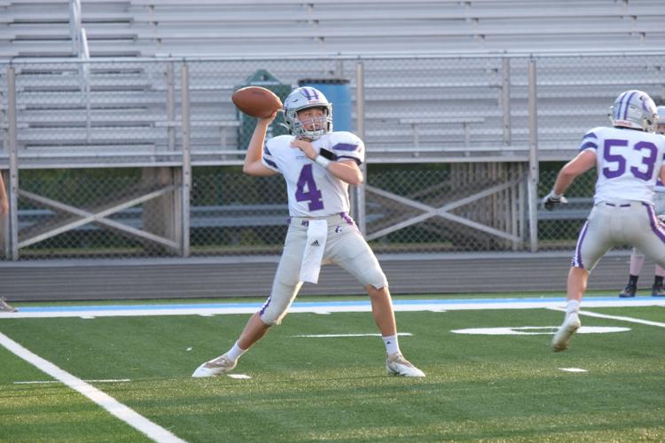 JV Pioneers dominate Huskies 52-16 | Sports | wataugademocrat.com
