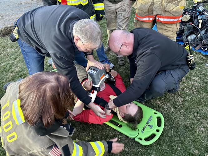 Multiple departments conduct joint firefighter down training | Local ...