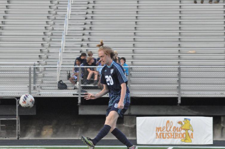 Pioneers boys' soccer starts strong with back-to-back shutouts | Local ...