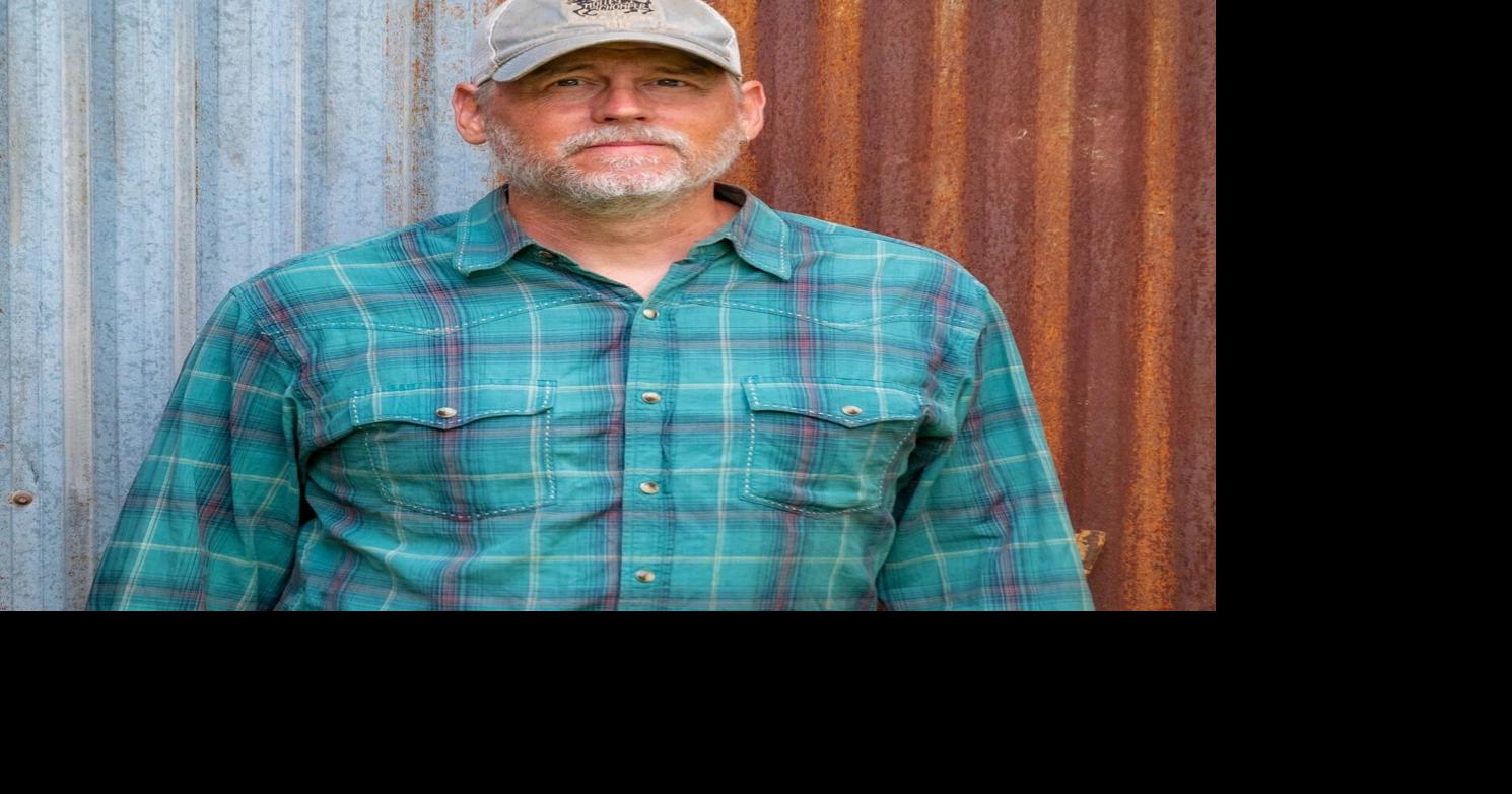 Jimmy Davidson performing at the Jones House on Nov. 5 | Main Street ...