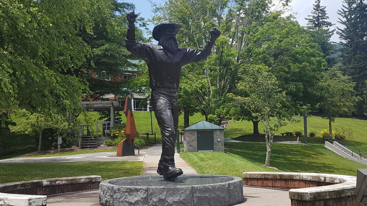 Top 10 places in the High Country to take a selfie | Mountain Times ...