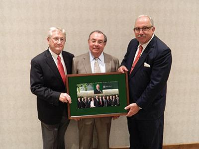 Kenneth Wilcox recognized for bank service | Community ...