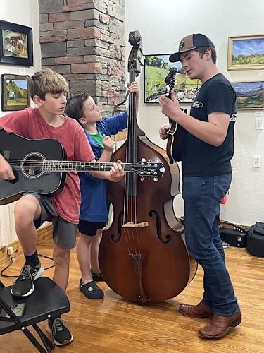 Old-Fashioned Appalachian Christmas to celebrate local youth musicians ...