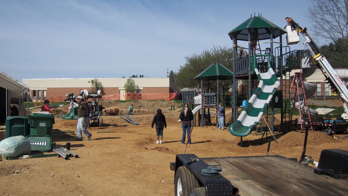 Hardin Park installs new playground equipment | News | wataugademocrat.com
