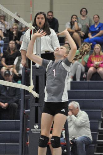 Four middle school volleyball teams advance in county-wide tournament ...