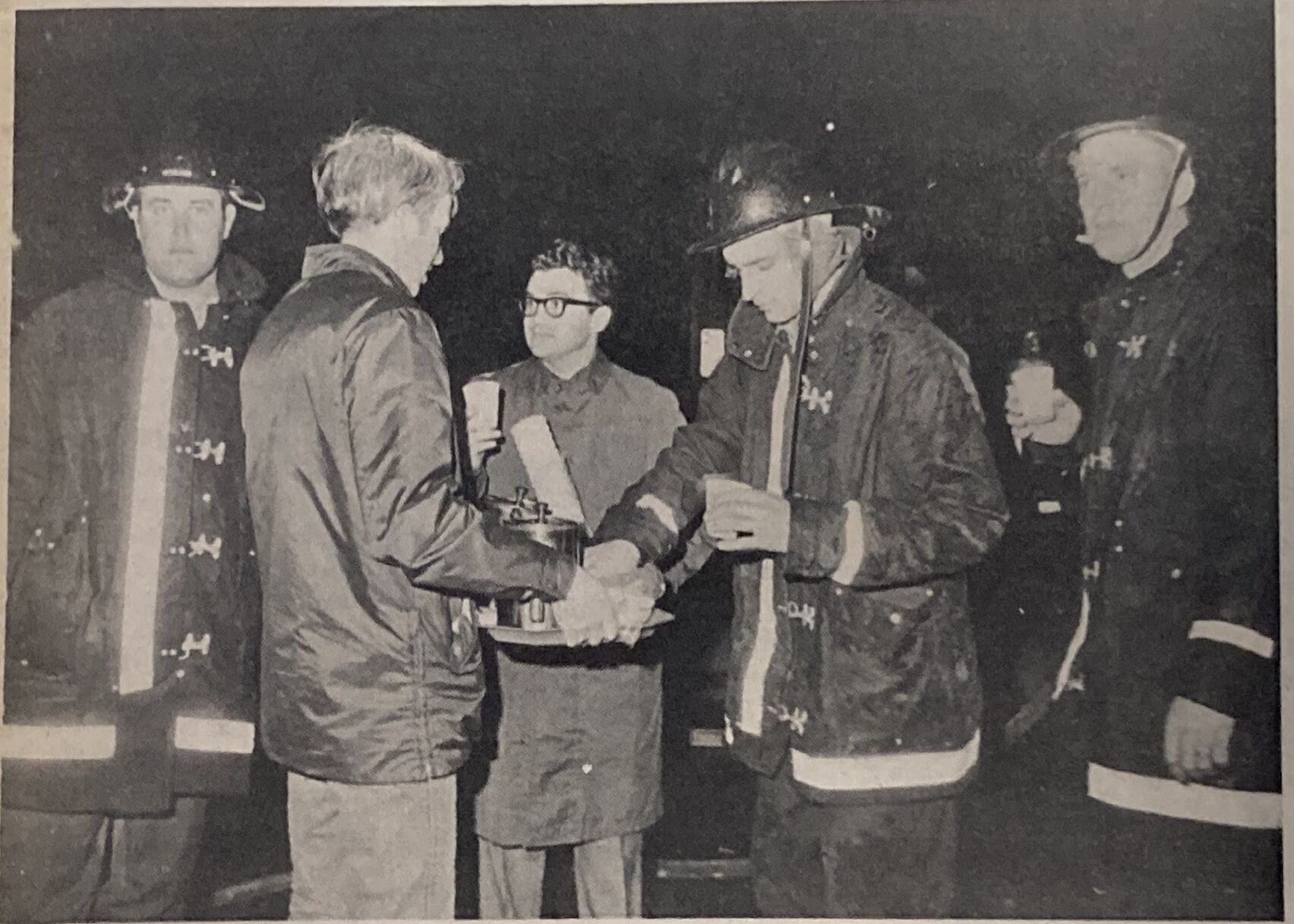 This week in the archives: Hodges Building Fire, top hang glider ...