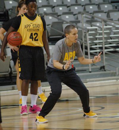 Elderkin receives Pat Summit Most Courageous Award | Mountain Times ...