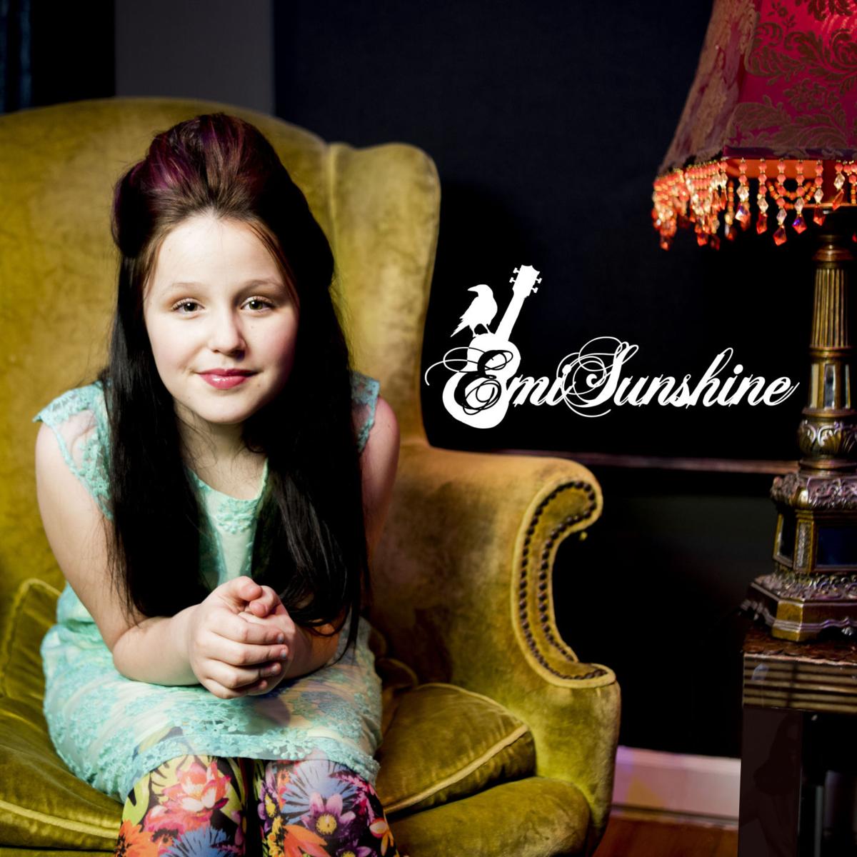 EmiSunshine rises at Wayne Henderson Music Festival | Entertainment ...