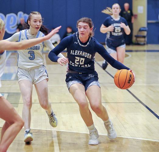 Sears, Wilson lead Lady Pioneers past Alexander Central | Sports ...