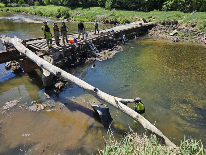 After 300 hours and 10,000 pounds of debris, volunteers free up a ...