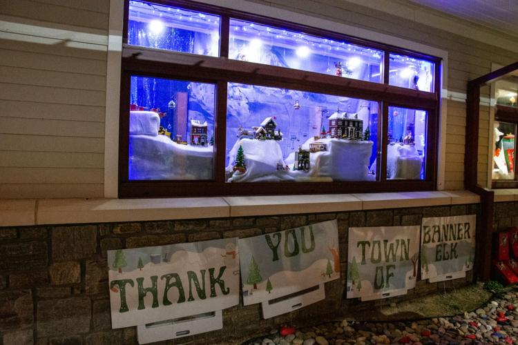 Banner Elk Elementary says thanks through window displays | Mountain ...