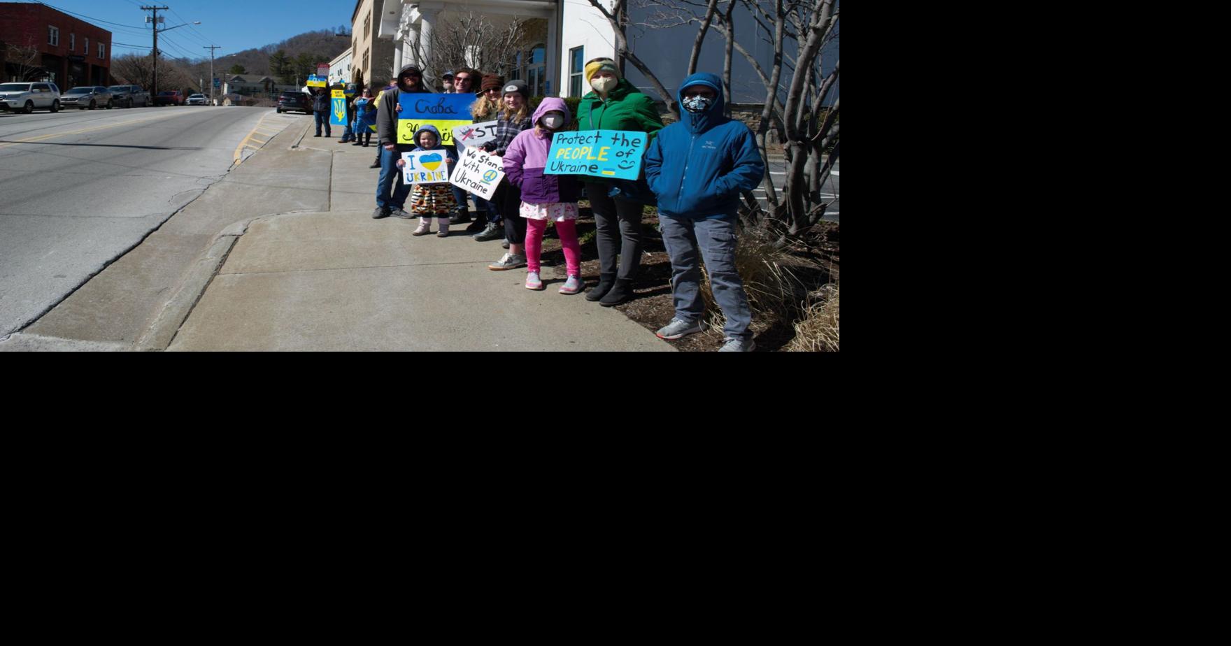 Peaceful protest for Ukraine highlights international connections in ...