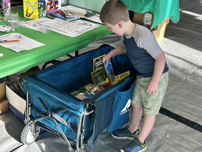 Back 2 School Fest a hit, serves more than 1,800 students | Local News ...