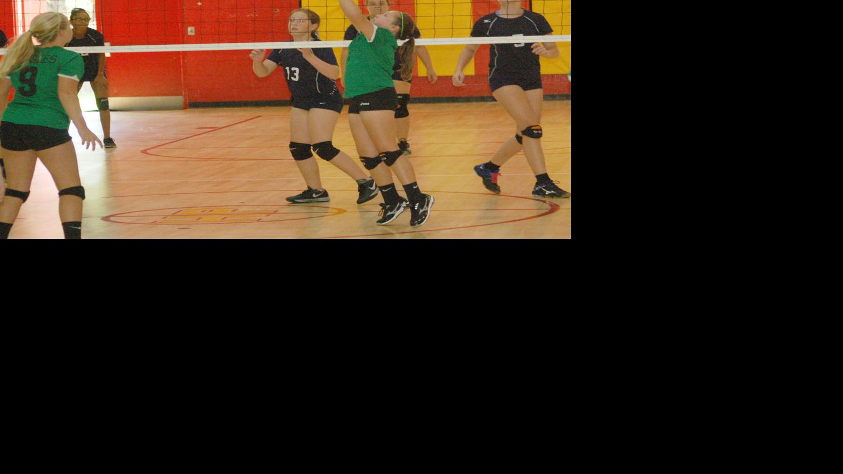 Middle school volleyball returns to the court | Local Sports ...
