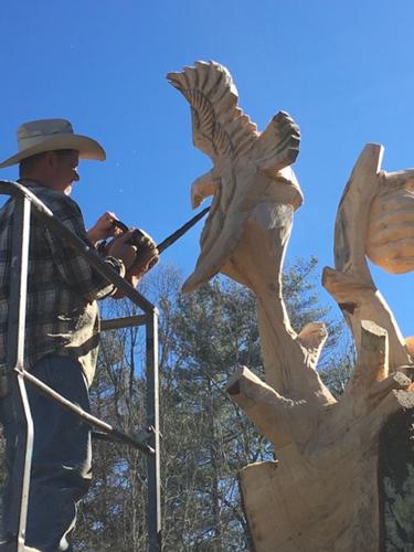 Chainsaw carver brings creative pieces, nature scenes to Avery County ...