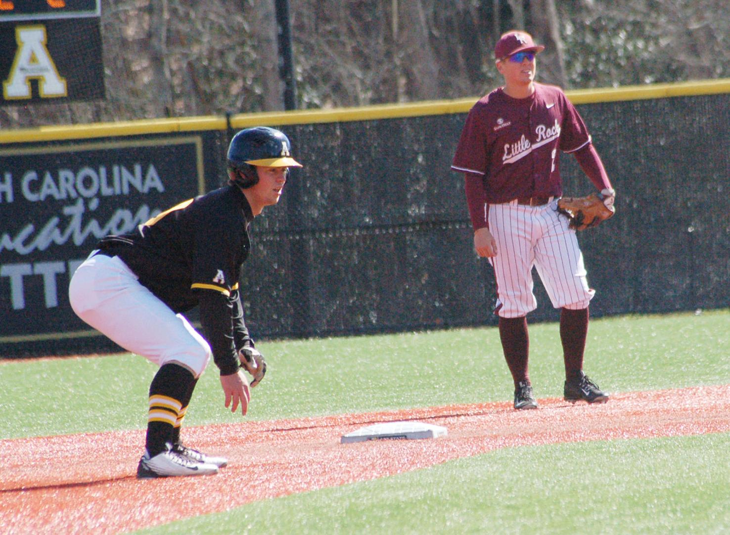 App State baseball player pitches BP for brother at HR derby | Sports ...