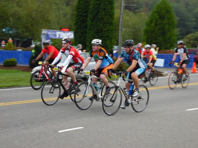 Cyclists swarm Ashe during Blue Ridge Brutal | | wataugademocrat.com