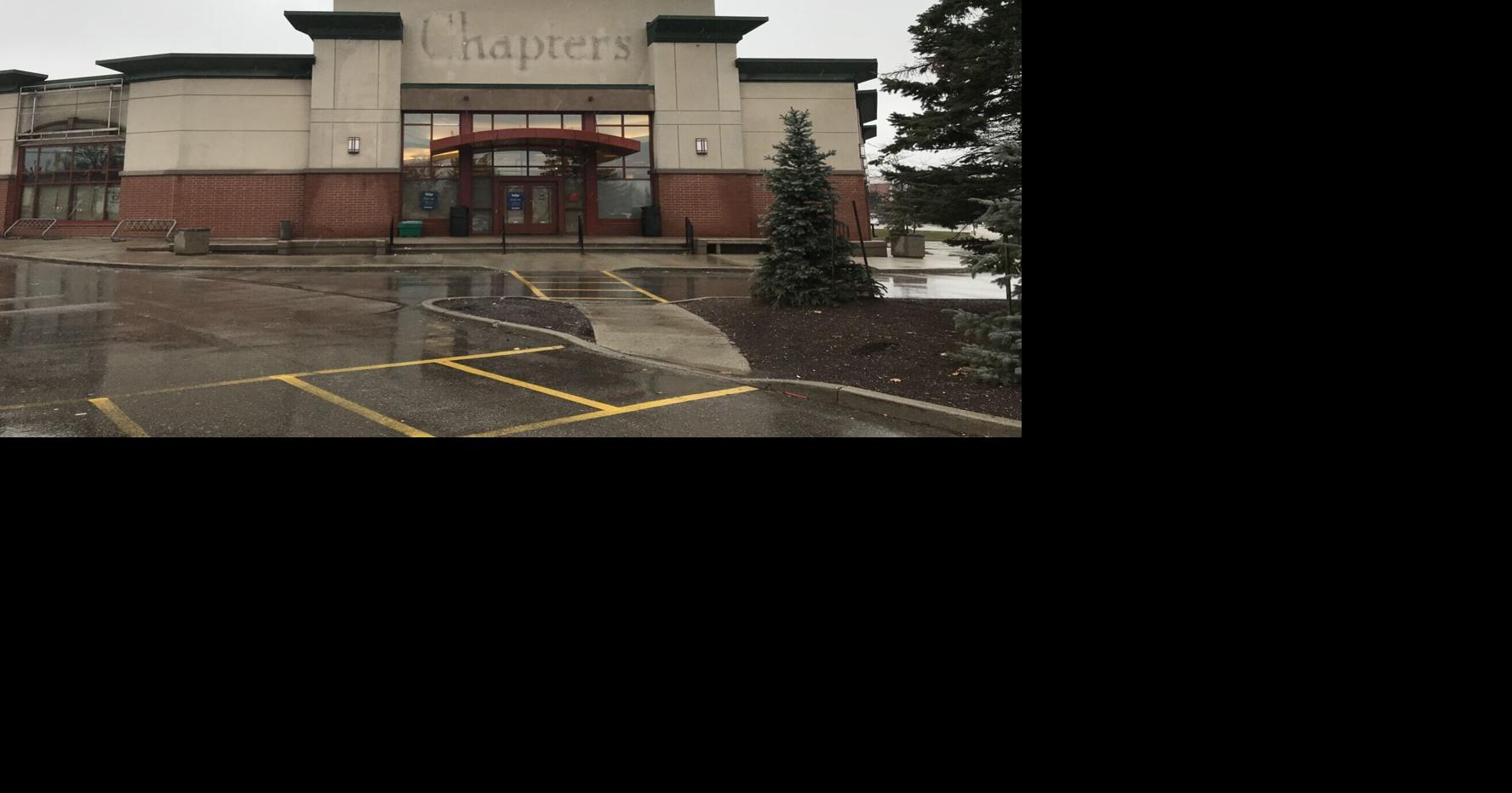 WHAT’S GOING ON HERE: Chapters closes in Waterloo; Indigo opens at ...