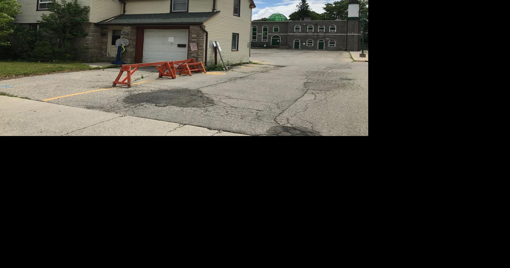 WHAT’S GOING ON HERE? Vacant homes to be demolished in Waterloo for ...