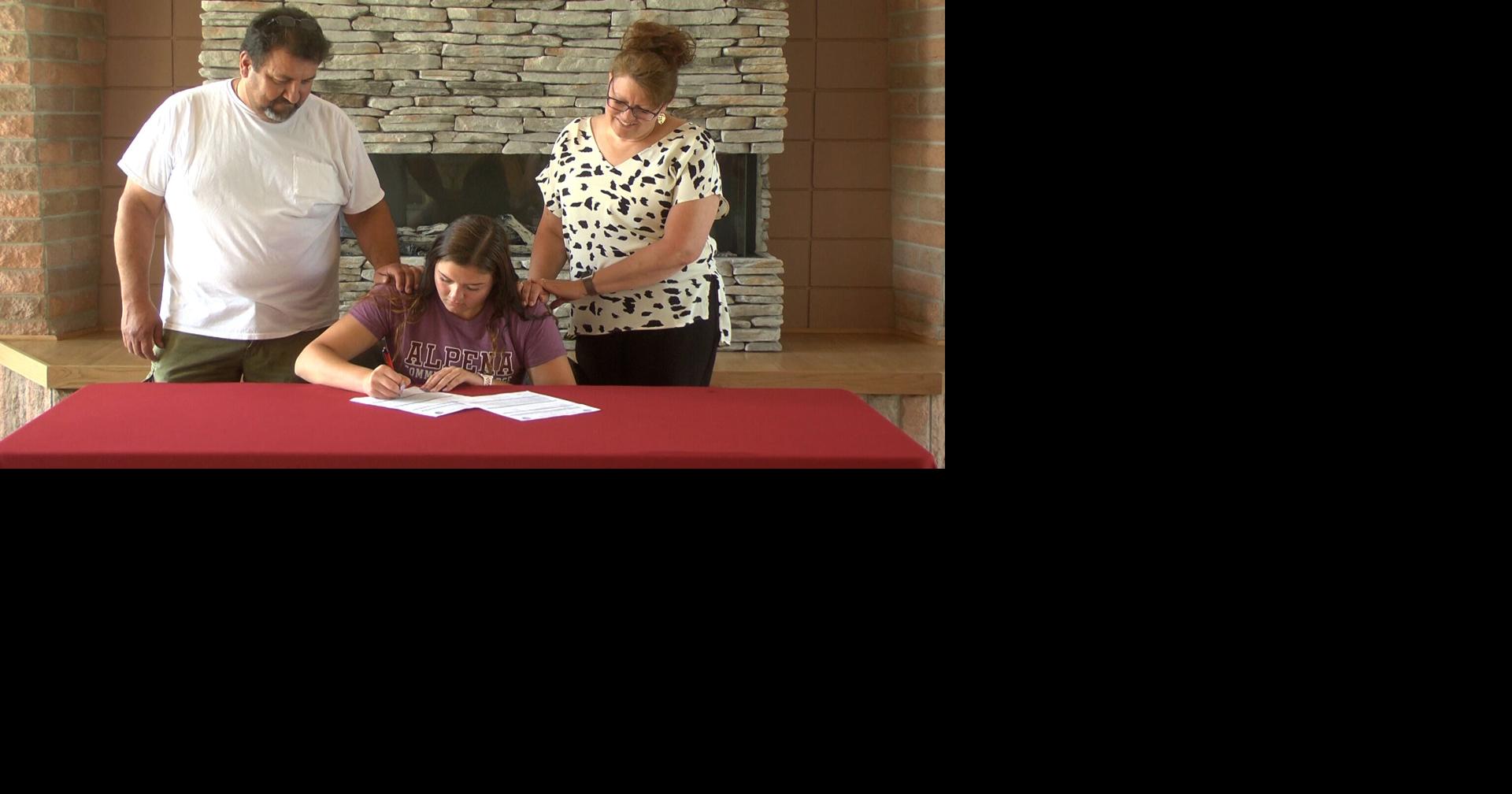 Alcona multisport athlete Rachel Layton signs with Lumberjacks | Sports ...