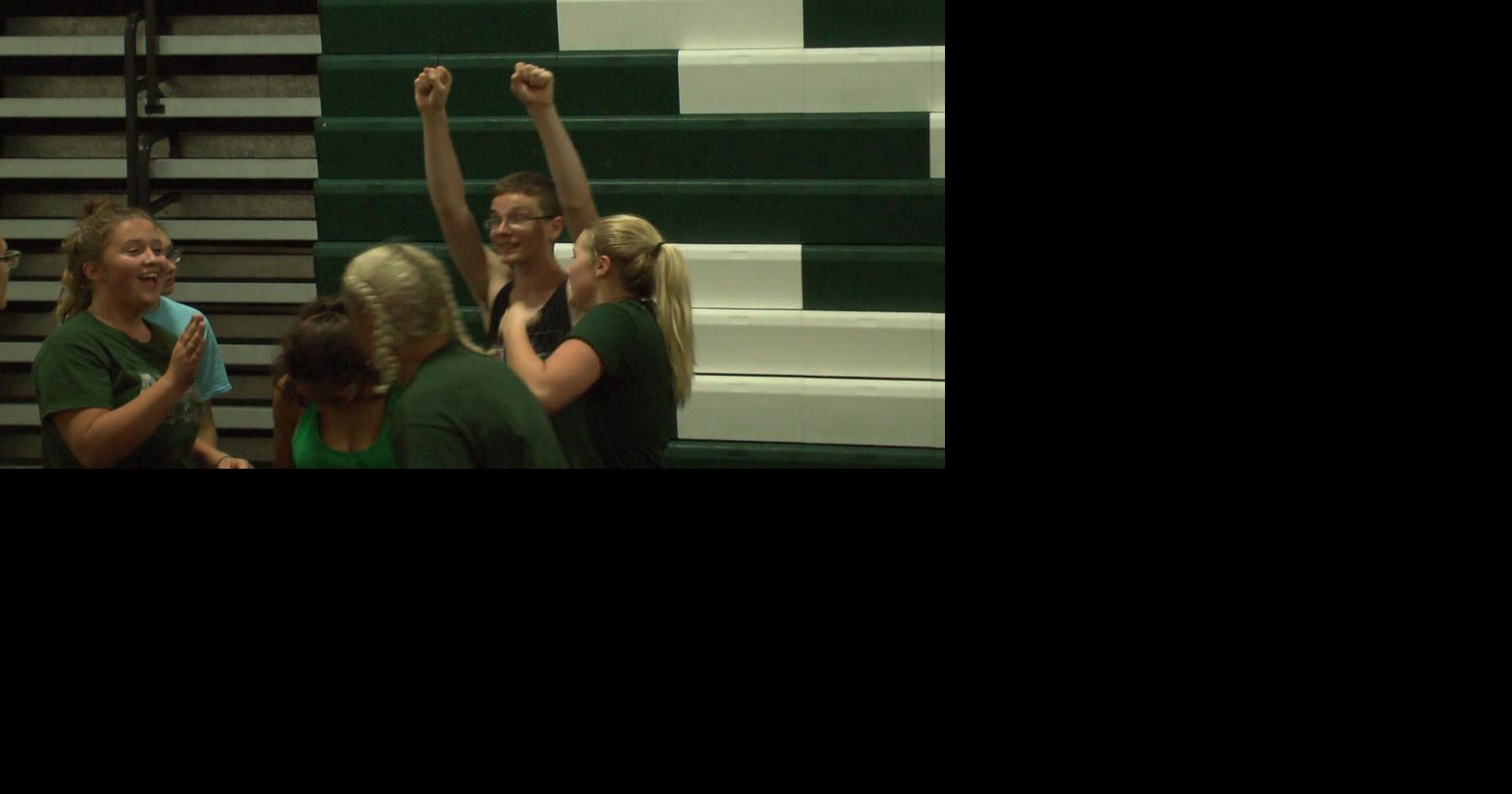 Dulton Duntley finds place with Alpena Cheer | Sports | wbkb11.com