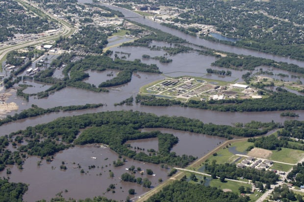 Flood erased Waterloo neighborhoods like Sans Souci, prompted pump ...