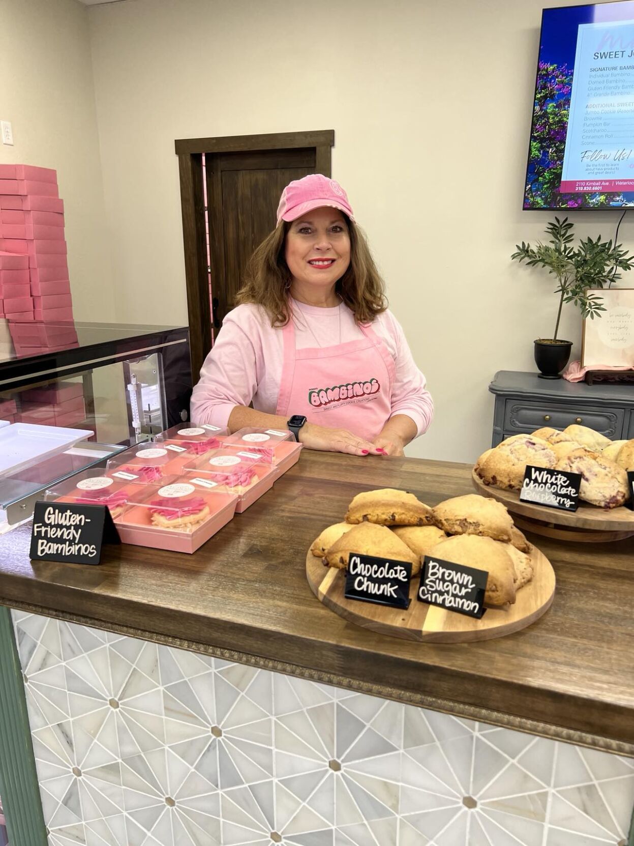 Bambinos Bakery opens new location on Kimball Avenue