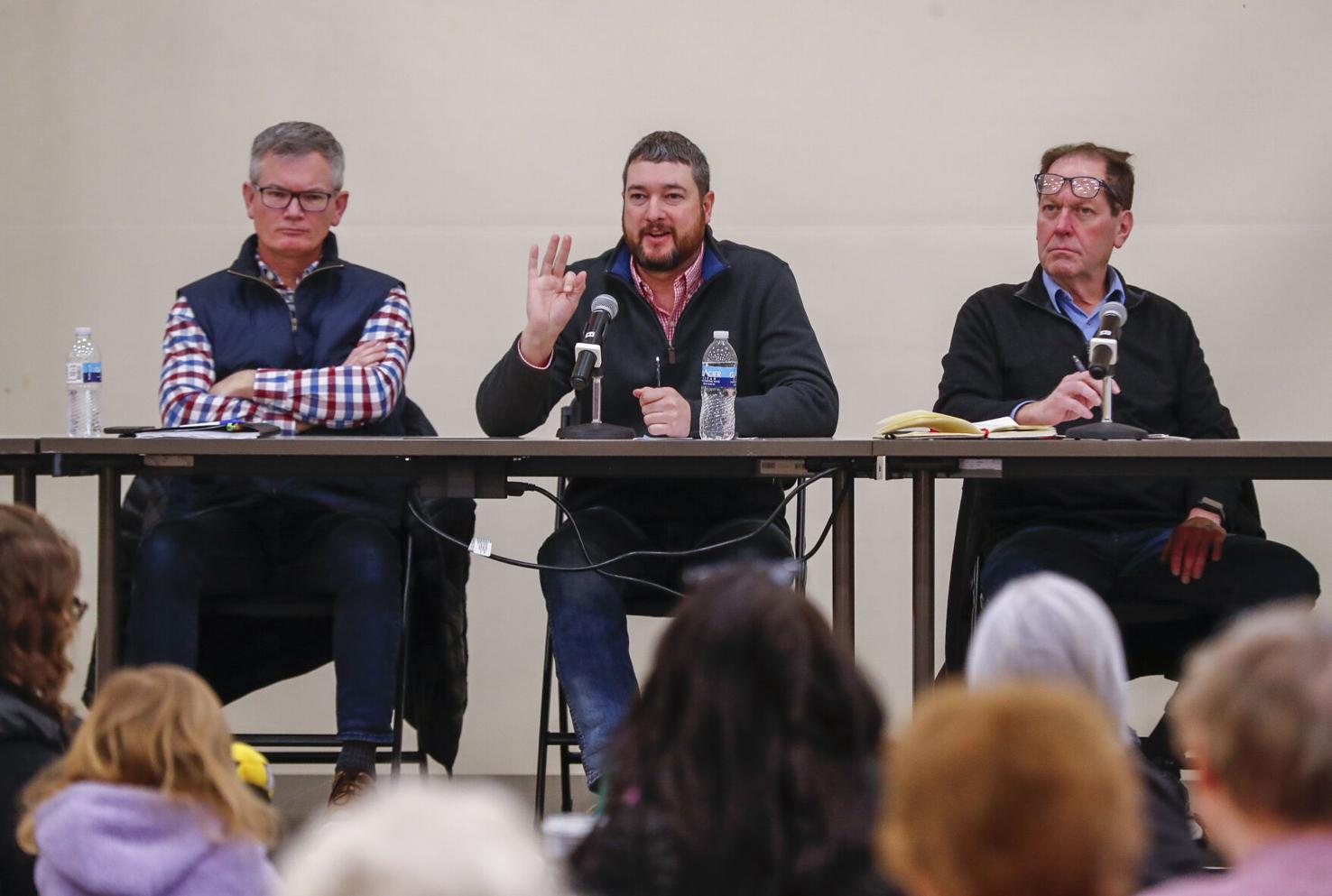 Central Rivers AEA hosts forum for Cedar Valley legislators