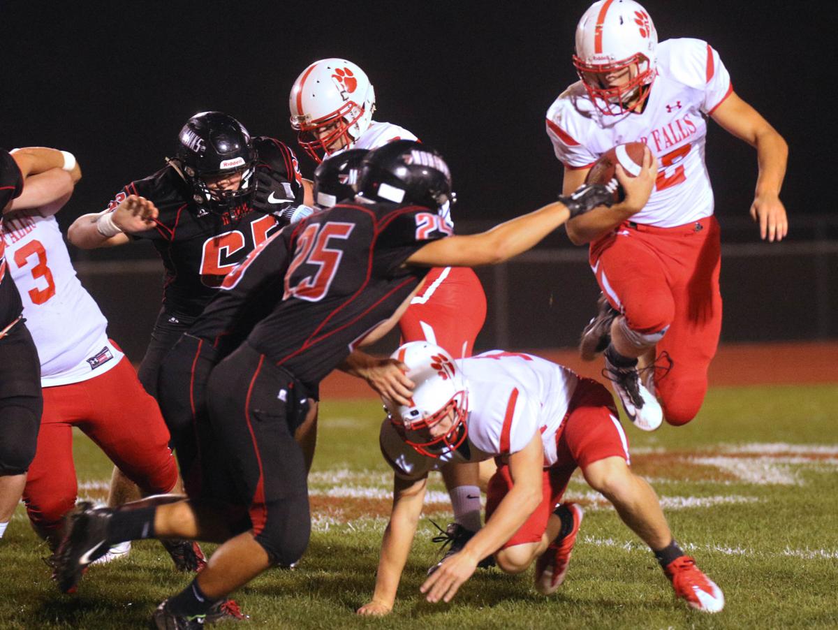 Prep football: Cedar Falls grinds out 14-0 win at Mason City