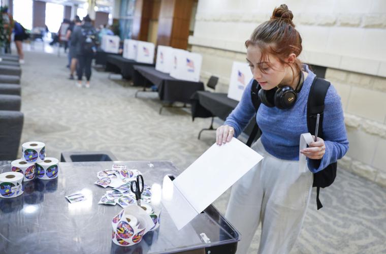 Early voting in Iowa off to quick start, but so far lags 2016, 2020