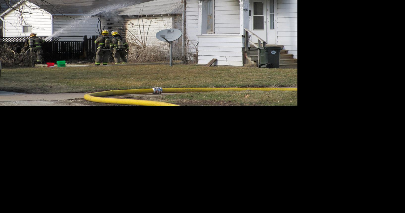 UPDATE: Outdoor fire pit blamed for fire at Waterloo home Sunday