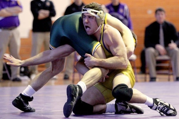 Panther wrestlers trample Bison, 30-6