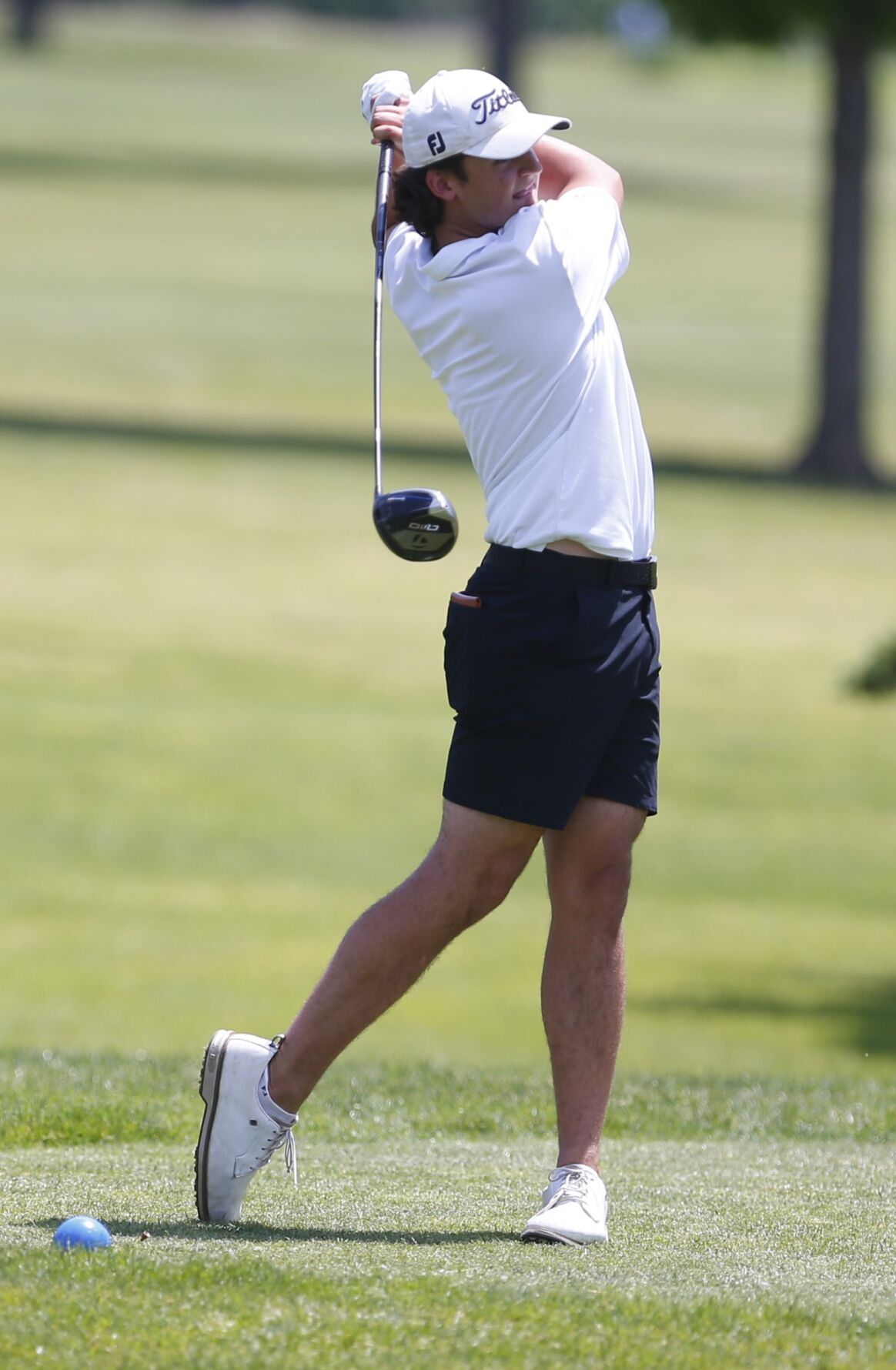 BREAKING: Swanson leads state meet; Waller, Jirovsky in hunt