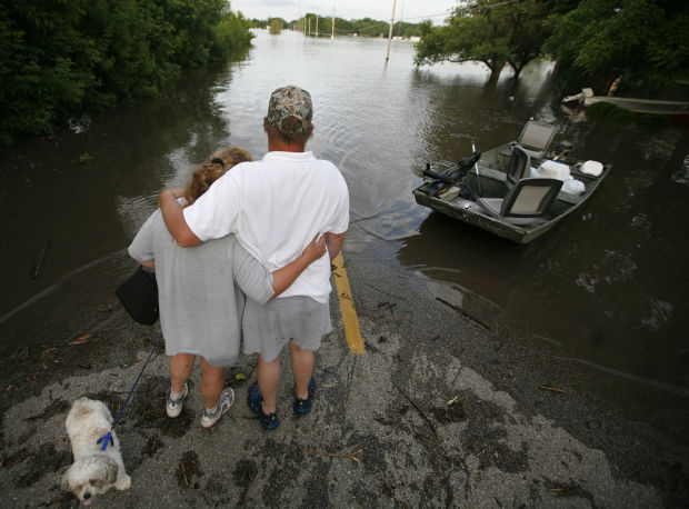 Flood erased Waterloo neighborhoods like Sans Souci, prompted pump ...