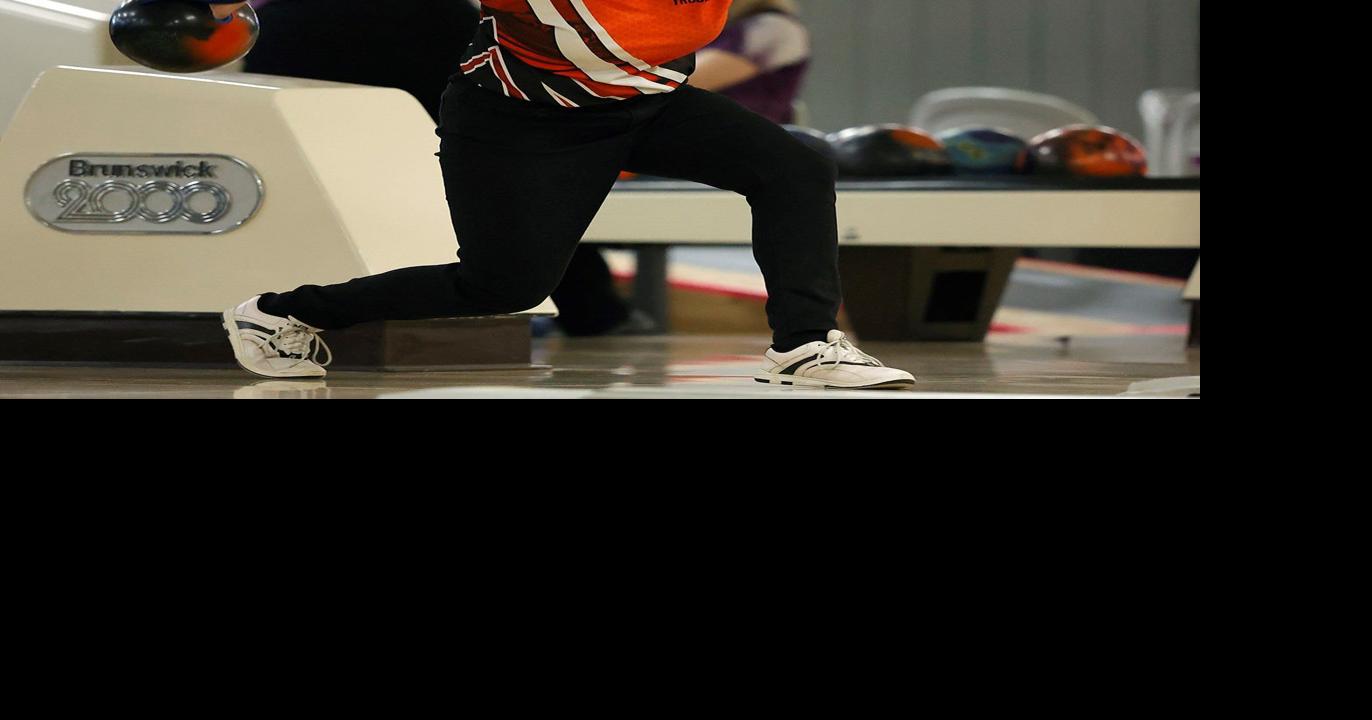 State bowling: East's Stephanie Burge wins 2A championship