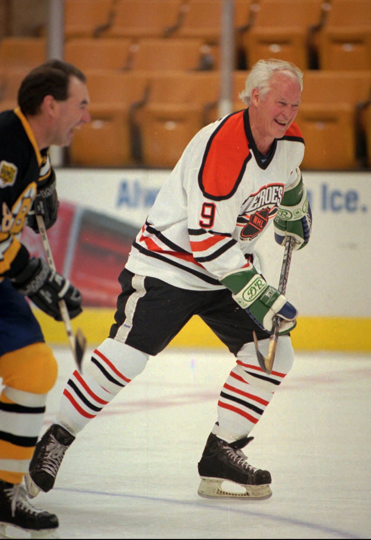 Photos: A look back at the life of Gordie Howe, 88 | Hockey ...