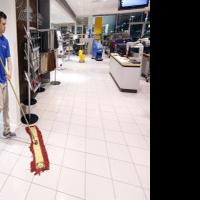 Cleaning up: UNI student makes go of janitorial service