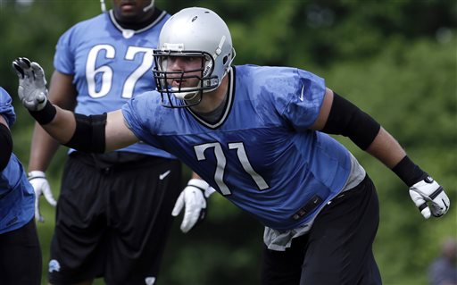 Ex-Hawkeye Reiff part of new-look line in Detroit