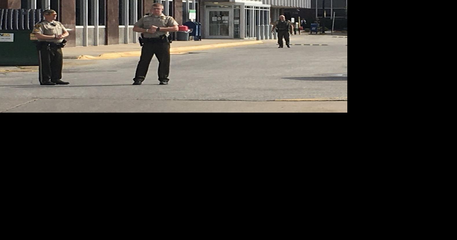 Bomb threat shuts down Black Hawk County Courthouse