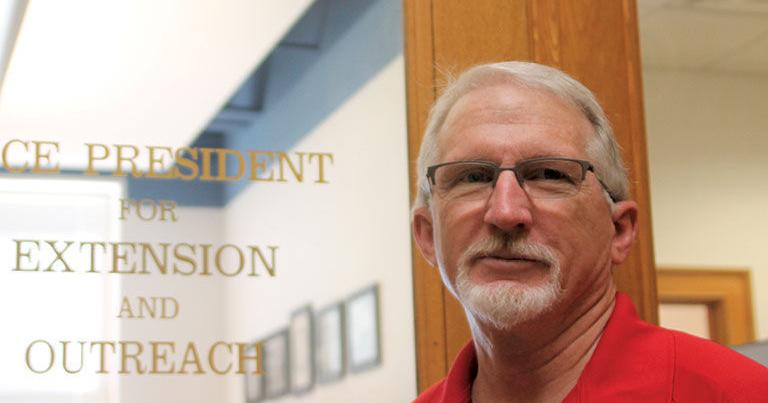 Iowa Extension moves forward as farms change