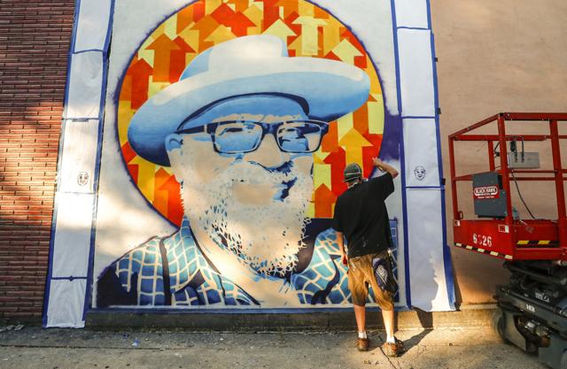 Bret Miller's larger-than-life mural honors late artist, arts advocate ...