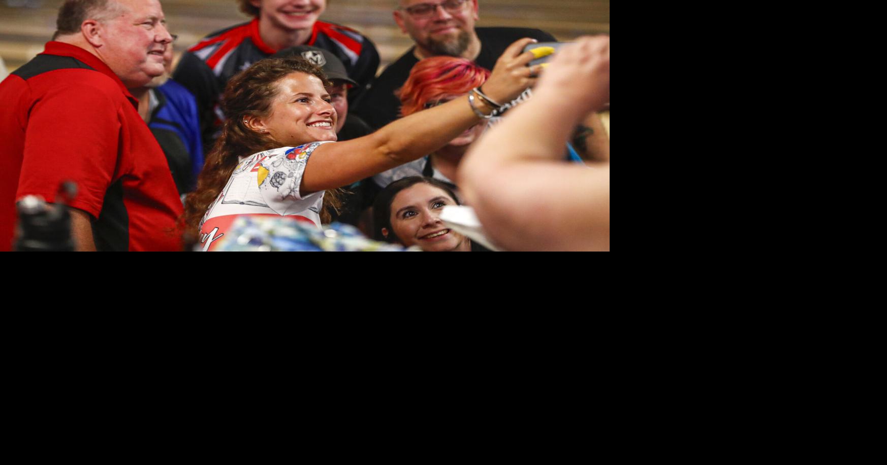 Waterloo Open kicks off with pro-am bowling event