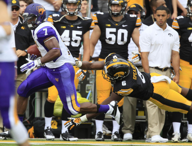 Hawkeye linebackers are growing up quickly