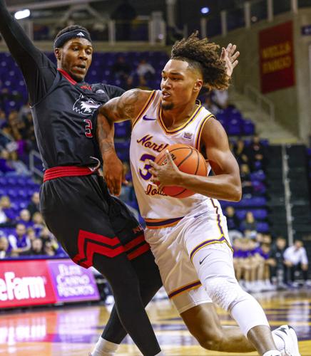 UNI men, women accept postseason tournament bids