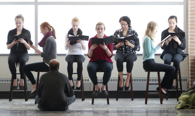 Group speech contest attracts a crowd