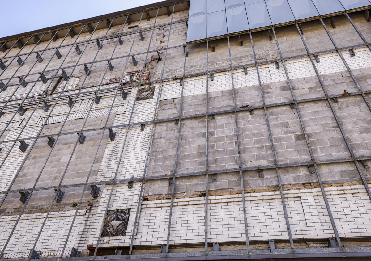 Former Courier building to become 69 apartment units