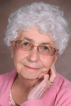 Carol Elizabeth (Howell) Farrell