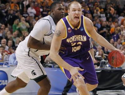 Basketball: Eglseder signs with Polish pro team