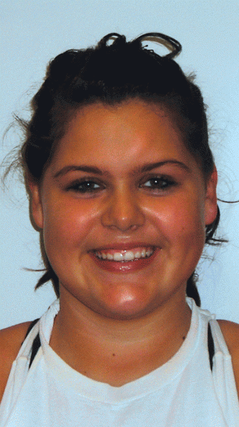 Schaefer powers Columbus girls in home opener, 48-46